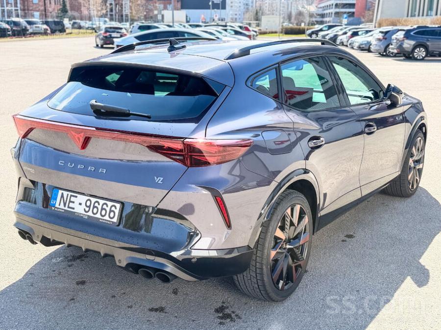 Violet Cupra Formentor 2026 in Riga, with an engine capacity of 2.00 L and mileage of 2 thousand km for 41900 €, photo 4 on AUTOMOTO.COM.LV