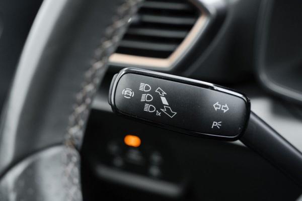 Белый Cupra Formentor 2021 в Рига, объемом двигателя 2.00 л и пробегом 66 тыс. км за 26850 €, фото 11 на AUTOMOTO.COM.LV