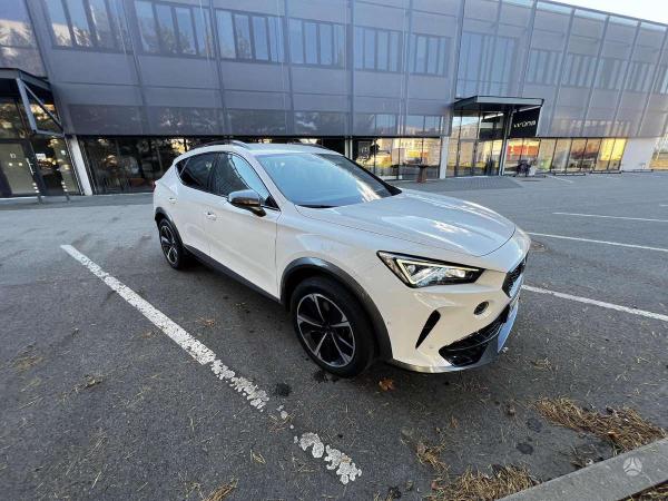White Cupra Formentor 2021 in Kaunas, with an engine capacity of 1.50 L and mileage of 50 thousand km for 24000 €, photo 1 on AUTOMOTO.COM.LV