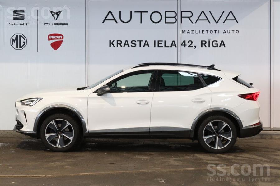Balts Cupra Formentor 2021 Rīga, ar dzinēja tilpumu 1.50 L un nobraukumu 59 tūkst. km par 23490 €, foto 4 vietnē AUTOMOTO.COM.LV