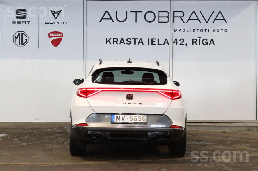 Balts Cupra Formentor 2021 Rīga, ar dzinēja tilpumu 1.50 L un nobraukumu 59 tūkst. km par 23490 €, foto 7 vietnē AUTOMOTO.COM.LV
