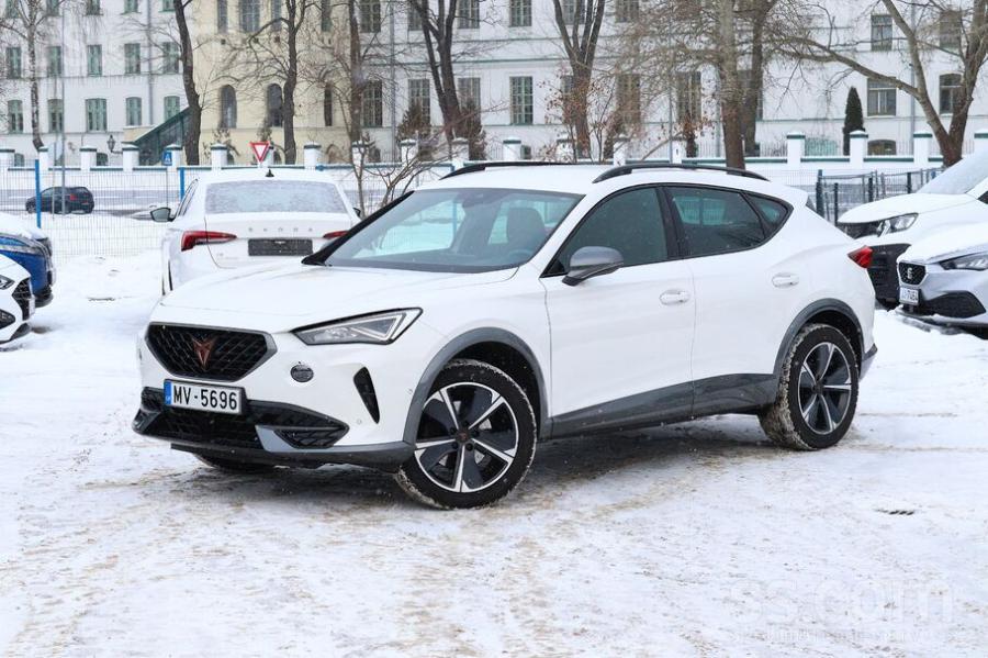 Balts Cupra Formentor 2021 Rīga, ar dzinēja tilpumu 1.50 L un nobraukumu 59 tūkst. km par 23490 €, foto 32 vietnē AUTOMOTO.COM.LV