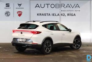 Белый Cupra Formentor 2021 в Рига, объемом двигателя 1.50 л и пробегом 59 тыс. км за 23490 €, фото 2 на AUTOMOTO.COM.LV