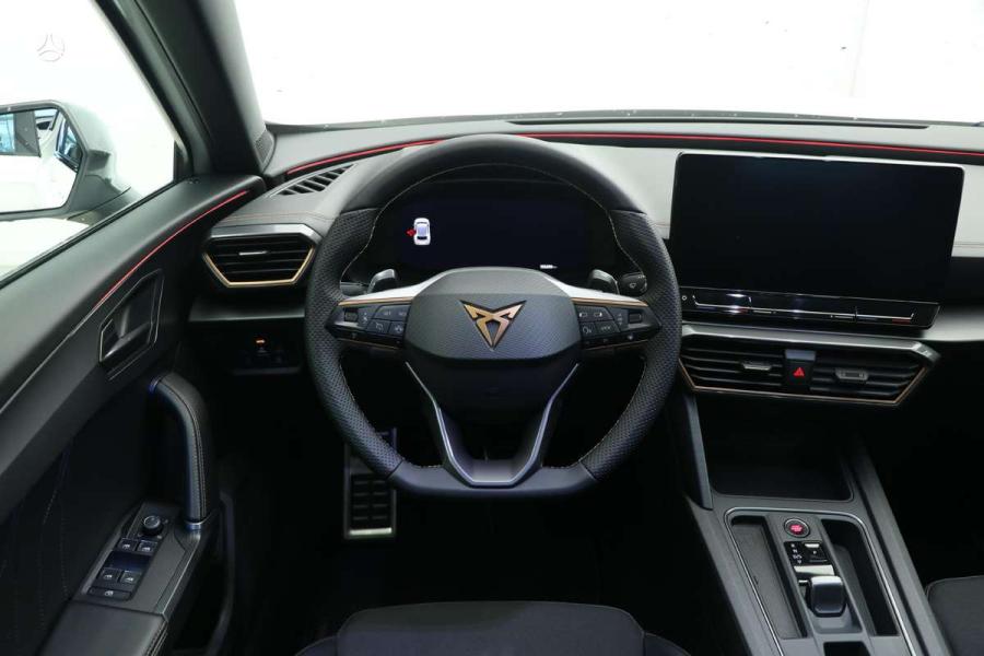 White Cupra Formentor 2021 in Vilnius, with an engine capacity of 1.98 L and mileage of 155 thousand km for 21690 €, photo 17 on AUTOMOTO.COM.LV