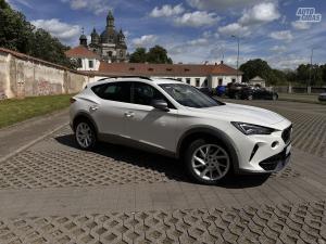 Белый Cupra Formentor 2021 в Каунас, объемом двигателя 1.40 л и пробегом 48 тыс. км за 25000 €, фото  на AUTOMOTO.COM.LV