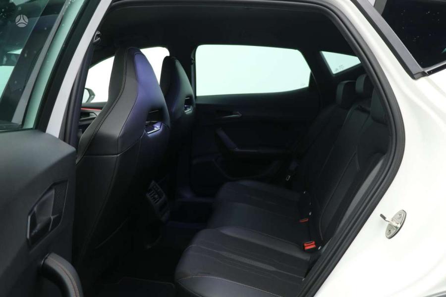 Balts Cupra Formentor 2021 Viļņa, ar dzinēja tilpumu 1.98 L un nobraukumu 155 tūkst. km par 20990 €, foto 14 vietnē AUTOMOTO.COM.LV