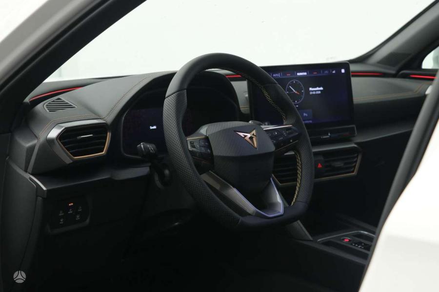 Balts Cupra Formentor 2021 Viļņa, ar dzinēja tilpumu 1.98 L un nobraukumu 155 tūkst. km par 20990 €, foto 17 vietnē AUTOMOTO.COM.LV