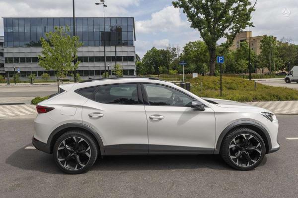 Белый Cupra Formentor 2021 в Вильнюс, объемом двигателя 1.40 л и пробегом 42 тыс. км за 25200 €, фото 8 на AUTOMOTO.COM.LV