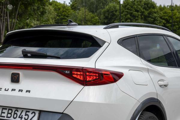 Белый Cupra Formentor 2021 в Вильнюс, объемом двигателя 1.40 л и пробегом 42 тыс. км за 25200 €, фото 10 на AUTOMOTO.COM.LV