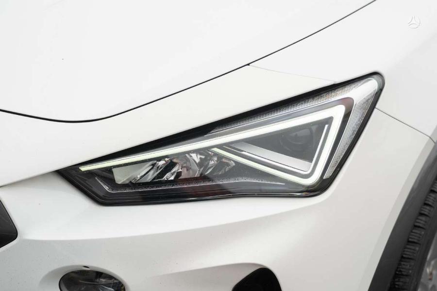 Белый Cupra Formentor 2022 в Вильнюс, объемом двигателя 1.40 л и пробегом 25 тыс. км за 23950 €, фото 10 на AUTOMOTO.COM.LV
