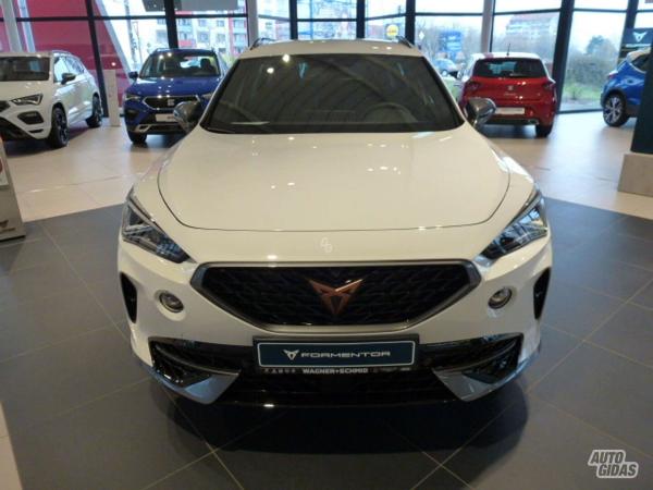 Balts Cupra Formentor 2022 Kauņa, ar dzinēja tilpumu 2.00 L un nobraukumu 31 tūkst. km par 32679 €, foto 2 vietnē AUTOMOTO.COM.LV