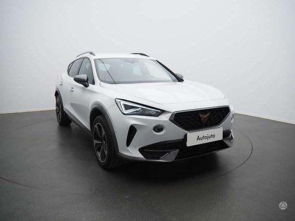 Balts Cupra Formentor 2022 Viļņa, ar dzinēja tilpumu 1.50 L un nobraukumu 76 tūkst. km par 22500 €, foto 3 vietnē AUTOMOTO.COM.LV