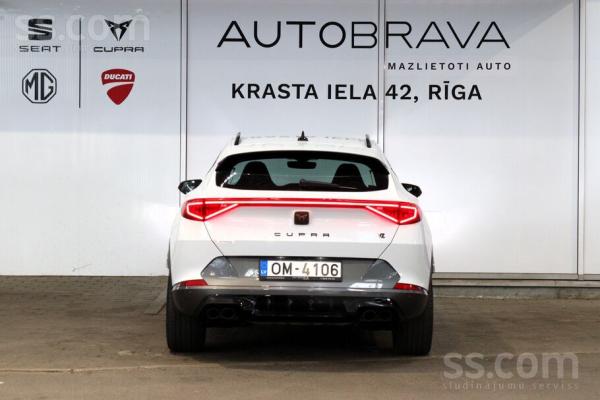 Белый Cupra Formentor 2022 в Рига, объемом двигателя 2.00 л и пробегом 85 тыс. км за 27490 €, фото 7 на AUTOMOTO.COM.LV
