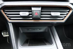 Balts Cupra Formentor 2022 Rīga, ar dzinēja tilpumu 2.00 L un nobraukumu 85 tūkst. km par 27490 €, foto 23 vietnē AUTOMOTO.COM.LV