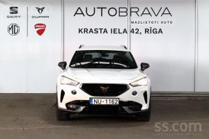 Balts Cupra Formentor 2022 Rīga, ar dzinēja tilpumu 2.00 L un nobraukumu 78 tūkst. km par 25990 €, foto 3 vietnē AUTOMOTO.COM.LV