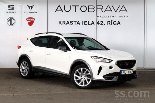 Белый Cupra Formentor 2022 в Рига, объемом двигателя 2.00 л и пробегом 78 тыс. км за 25990 €, фото 3 на AUTOMOTO.COM.LV
