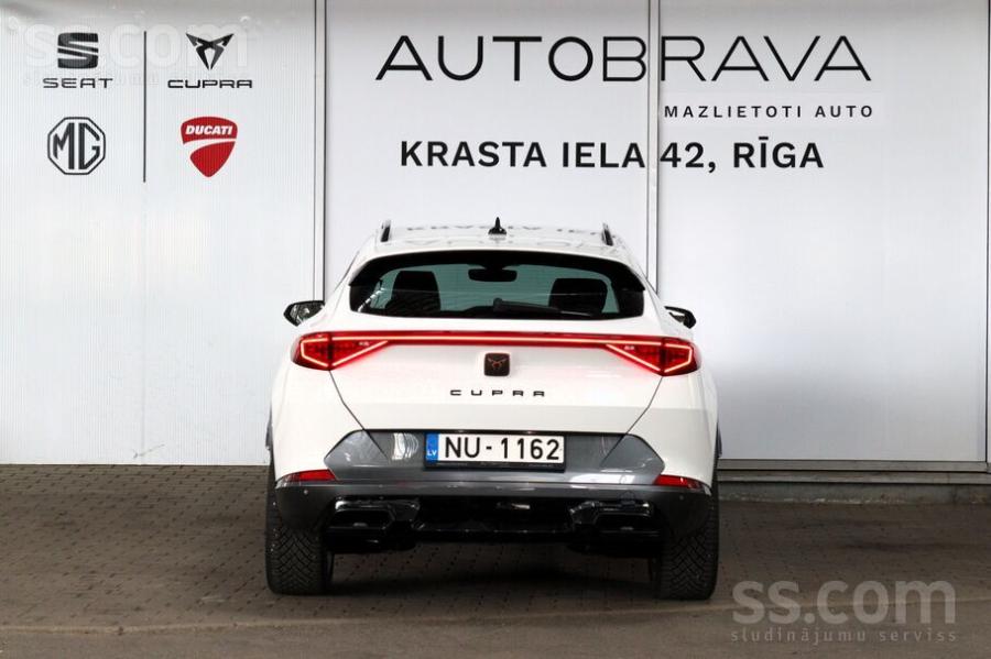 Balts Cupra Formentor 2022 Rīga, ar dzinēja tilpumu 2.00 L un nobraukumu 78 tūkst. km par 25990 €, foto 8 vietnē AUTOMOTO.COM.LV