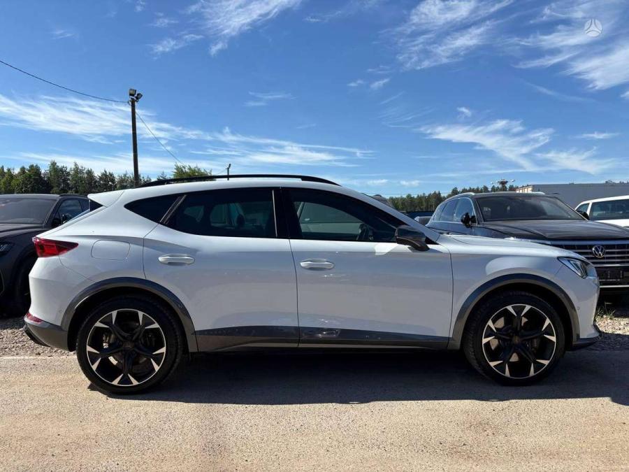 Белый Cupra Formentor 2022 в Вильнюс, объемом двигателя 1.40 л и пробегом 69 тыс. км за 23990 €, фото 6 на AUTOMOTO.COM.LV