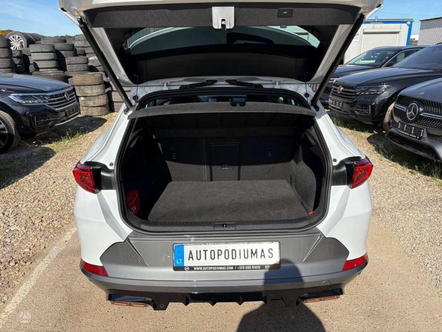Белый Cupra Formentor 2022 в Вильнюс, объемом двигателя 1.40 л и пробегом 69 тыс. км за 23990 €, фото 33 на AUTOMOTO.COM.LV