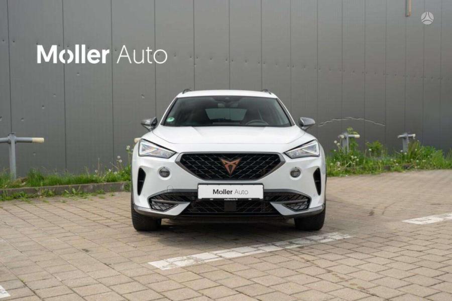 White Cupra Formentor 2022 in Vilnius, with an engine capacity of 1.40 L and mileage of 73 thousand km for 26500 €, photo 3 on AUTOMOTO.COM.LV