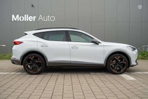 White Cupra Formentor 2022 in Vilnius, with an engine capacity of 1.40 L and mileage of 73 thousand km for 26500 €, photo 8 on AUTOMOTO.COM.LV