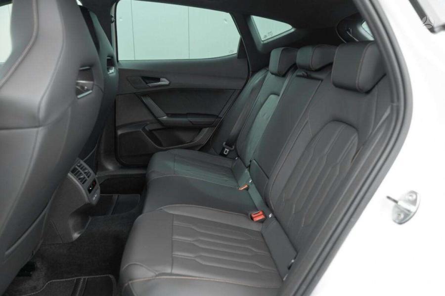 White Cupra Formentor 2022 in Vilnius, with an engine capacity of 1.40 L and mileage of 73 thousand km for 26500 €, photo 10 on AUTOMOTO.COM.LV