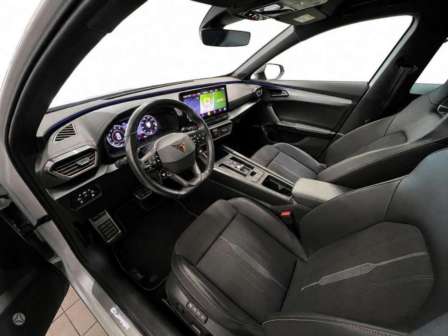 White Cupra Formentor 2022 in Kaunas, with an engine capacity of 1.98 L and mileage of 57 thousand km for 27500 €, photo 9 on AUTOMOTO.COM.LV