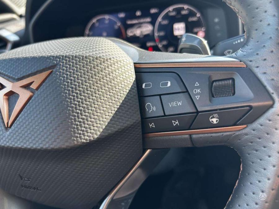 Balts Cupra Formentor 2022 Panevēža, ar dzinēja tilpumu 1.97 L un nobraukumu 71 tūkst. km par 21400 €, foto 19 vietnē AUTOMOTO.COM.LV