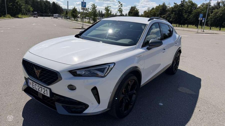 Balts Cupra Formentor 2022 Viļņa, ar dzinēja tilpumu 1.40 L un nobraukumu 95 tūkst. km par 25400 €, foto 1 vietnē AUTOMOTO.COM.LV