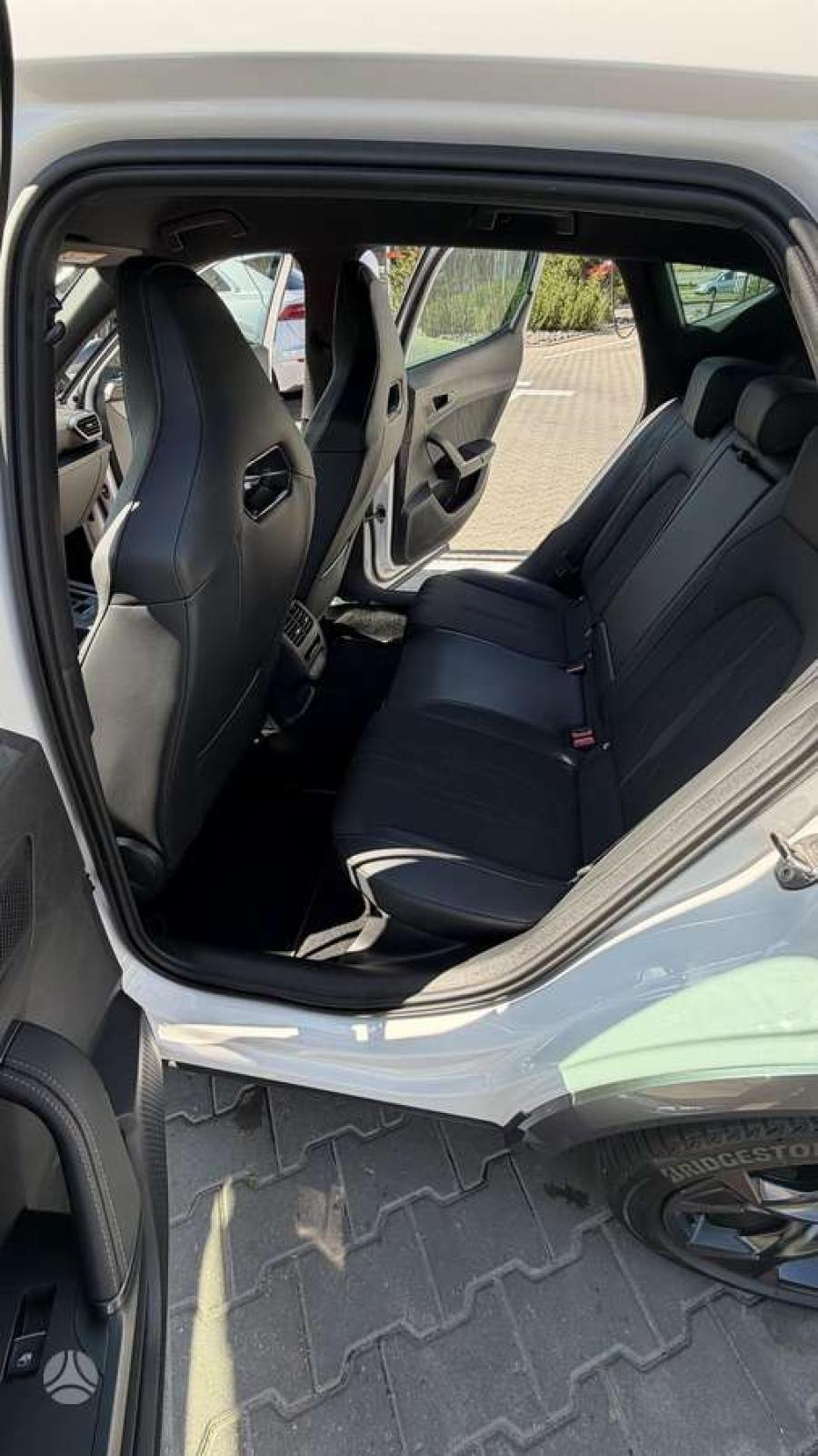 Balts Cupra Formentor 2022 Viļņa, ar dzinēja tilpumu 1.40 L un nobraukumu 95 tūkst. km par 25400 €, foto 15 vietnē AUTOMOTO.COM.LV