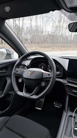 White Cupra Formentor 2022 in Kaunas, with an engine capacity of 1.98 L and mileage of 54 thousand km for 29800 €, photo 19 on AUTOMOTO.COM.LV