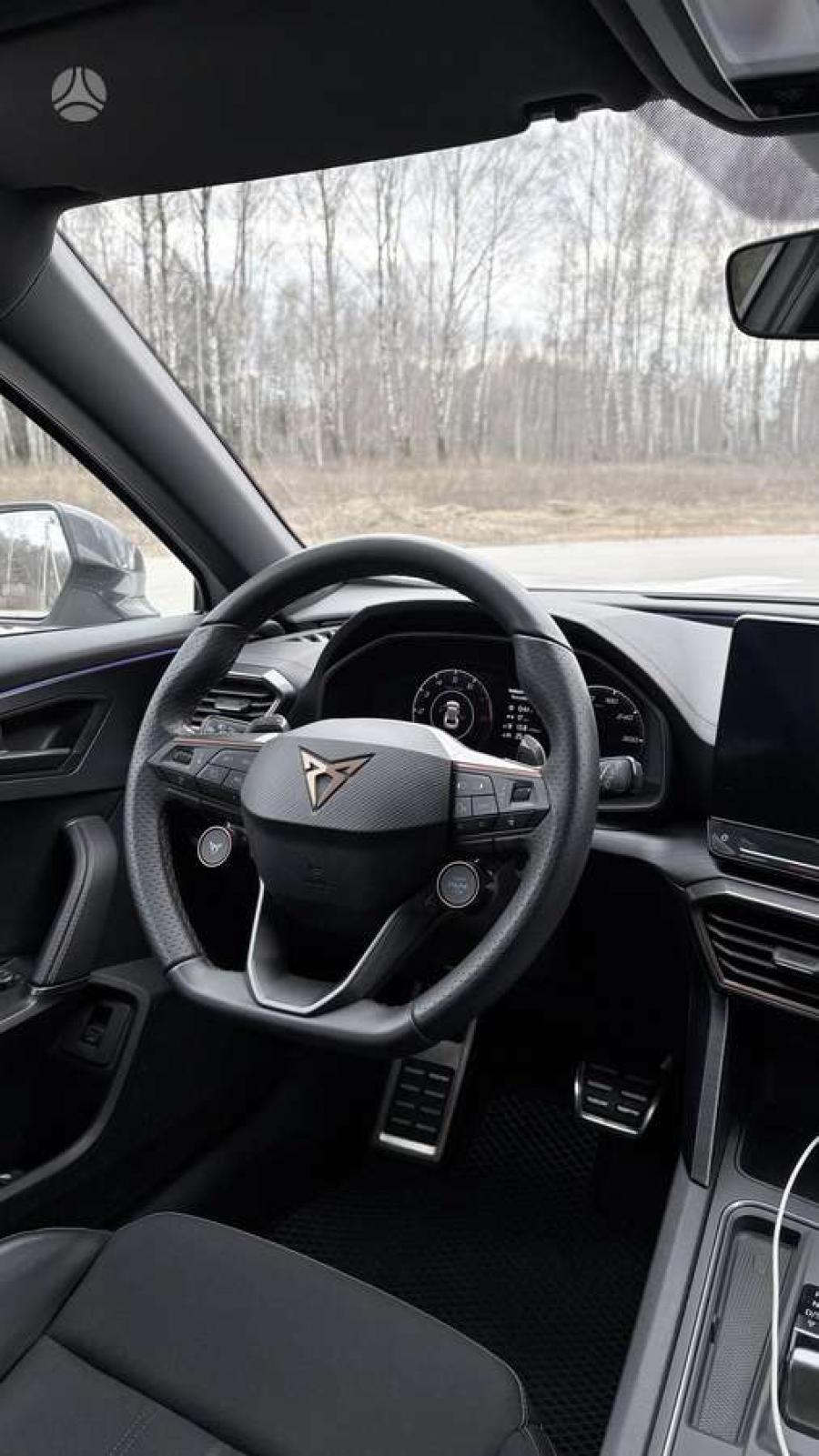 White Cupra Formentor 2022 in Kaunas, with an engine capacity of 1.98 L and mileage of 54 thousand km for 29800 €, photo 19 on AUTOMOTO.COM.LV