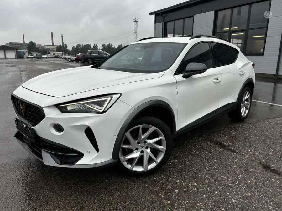 White Cupra Formentor 2022 in Panevezys, with an engine capacity of 1.97 L and mileage of 74 thousand km for 21300 €, photo 1 on AUTOMOTO.COM.LV