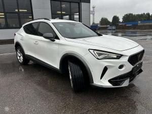 White Cupra Formentor 2022 in Panevezys, with an engine capacity of 1.97 L and mileage of 74 thousand km for 21300 €, photo 4 on AUTOMOTO.COM.LV