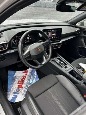 White Cupra Formentor 2022 in Panevezys, with an engine capacity of 1.97 L and mileage of 74 thousand km for 21300 €, photo 11 on AUTOMOTO.COM.LV