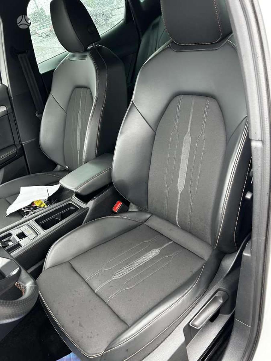 White Cupra Formentor 2022 in Panevezys, with an engine capacity of 1.97 L and mileage of 74 thousand km for 21300 €, photo 12 on AUTOMOTO.COM.LV