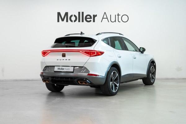 Balts Cupra Formentor 2022 Viļņa, ar dzinēja tilpumu 1.40 L un nobraukumu 38 tūkst. km par 23900 €, foto 4 vietnē AUTOMOTO.COM.LV