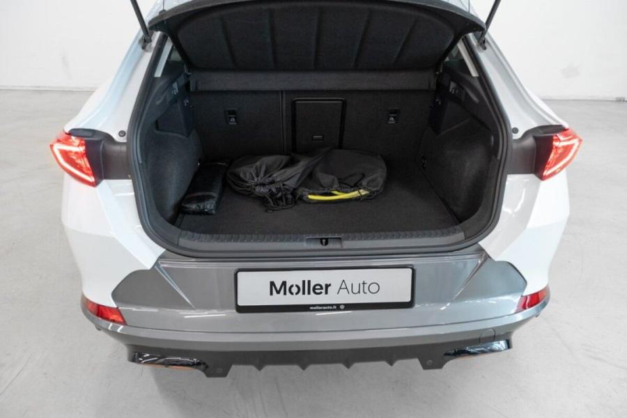 Balts Cupra Formentor 2022 Viļņa, ar dzinēja tilpumu 1.40 L un nobraukumu 38 tūkst. km par 23900 €, foto 22 vietnē AUTOMOTO.COM.LV