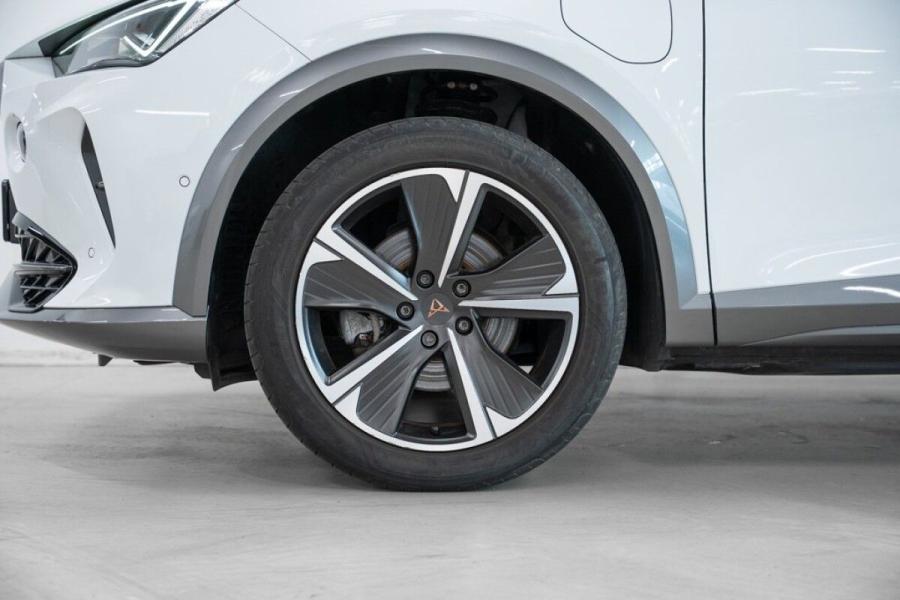 Balts Cupra Formentor 2022 Viļņa, ar dzinēja tilpumu 1.40 L un nobraukumu 38 tūkst. km par 23900 €, foto 25 vietnē AUTOMOTO.COM.LV