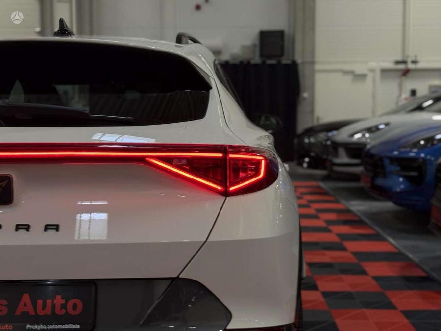 Balts Cupra Formentor 2022 Viļņa, ar dzinēja tilpumu 1.40 L un nobraukumu 96 tūkst. km par 25900 €, foto 9 vietnē AUTOMOTO.COM.LV