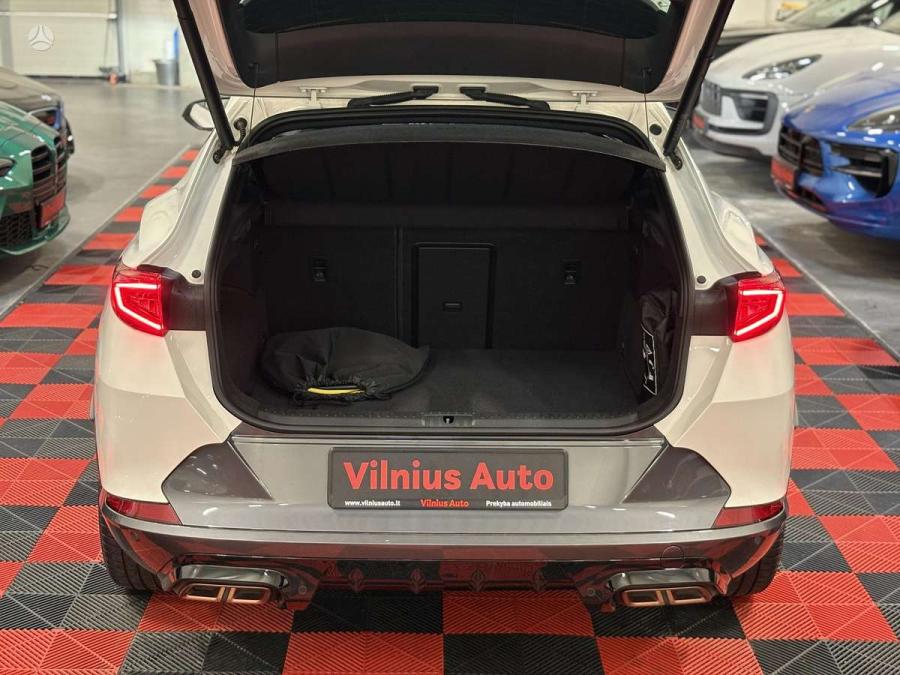 Balts Cupra Formentor 2022 Viļņa, ar dzinēja tilpumu 1.40 L un nobraukumu 96 tūkst. km par 25900 €, foto 36 vietnē AUTOMOTO.COM.LV