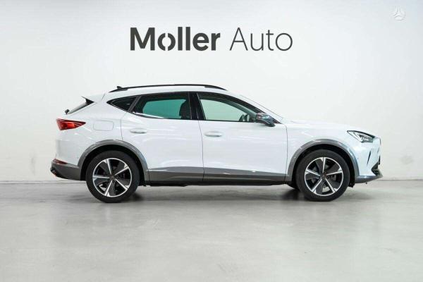 Balts Cupra Formentor 2022 Viļņa, ar dzinēja tilpumu 1.40 L un nobraukumu 38 tūkst. km par 23900 €, foto 5 vietnē AUTOMOTO.COM.LV