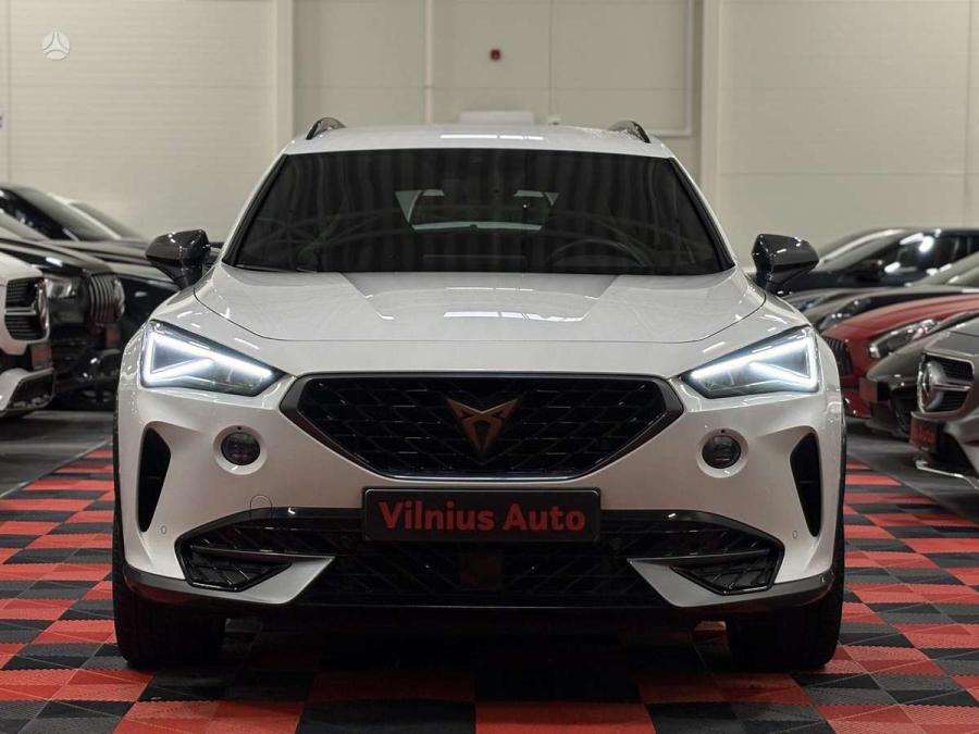 Balts Cupra Formentor 2022 Viļņa, ar dzinēja tilpumu 1.40 L un nobraukumu 96 tūkst. km par 24990 €, foto 3 vietnē AUTOMOTO.COM.LV