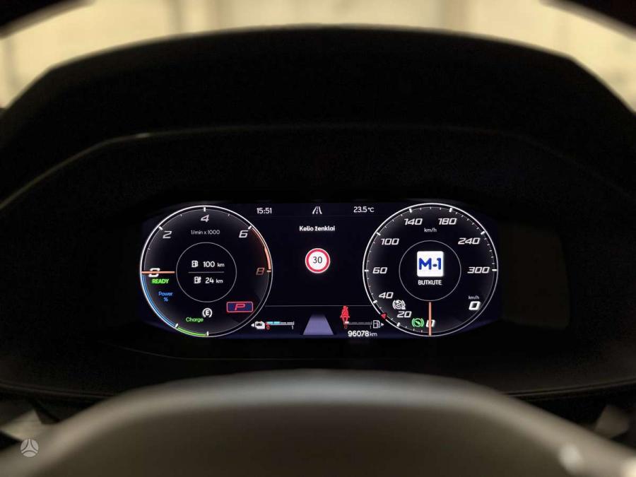 Balts Cupra Formentor 2022 Viļņa, ar dzinēja tilpumu 1.40 L un nobraukumu 96 tūkst. km par 24990 €, foto 22 vietnē AUTOMOTO.COM.LV