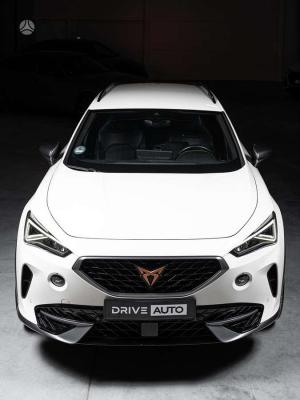 Белый Cupra Formentor 2022 в Вильнюс, объемом двигателя 1.40 л и пробегом 35 тыс. км за 26500 €, фото 11 на AUTOMOTO.COM.LV