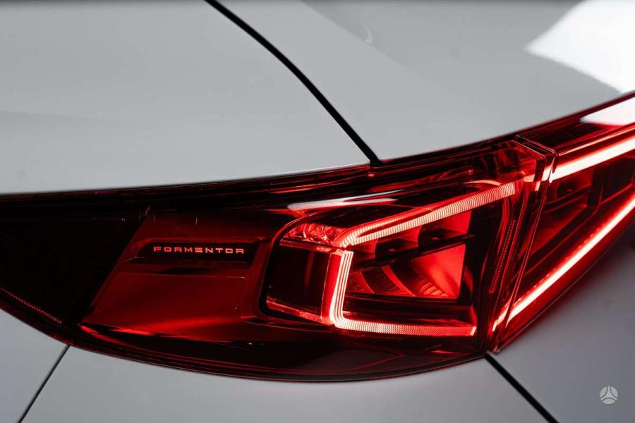 Белый Cupra Formentor 2022 в Вильнюс, объемом двигателя 1.40 л и пробегом 35 тыс. км за 26500 €, фото 17 на AUTOMOTO.COM.LV