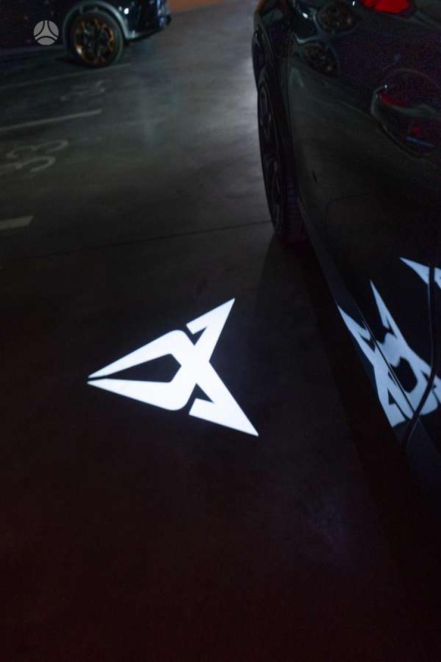 Белый Cupra Formentor 2022 в Вильнюс, объемом двигателя 1.40 л и пробегом 35 тыс. км за 26500 €, фото 45 на AUTOMOTO.COM.LV