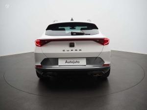 White Cupra Formentor 2022 in Vilnius, with an engine capacity of 1.40 L and mileage of 37 thousand km for 22900 €, photo 6 on AUTOMOTO.COM.LV