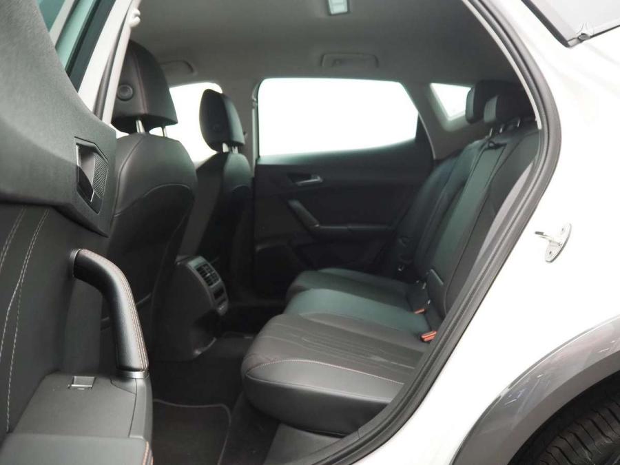 White Cupra Formentor 2022 in Vilnius, with an engine capacity of 1.40 L and mileage of 37 thousand km for 22900 €, photo 15 on AUTOMOTO.COM.LV