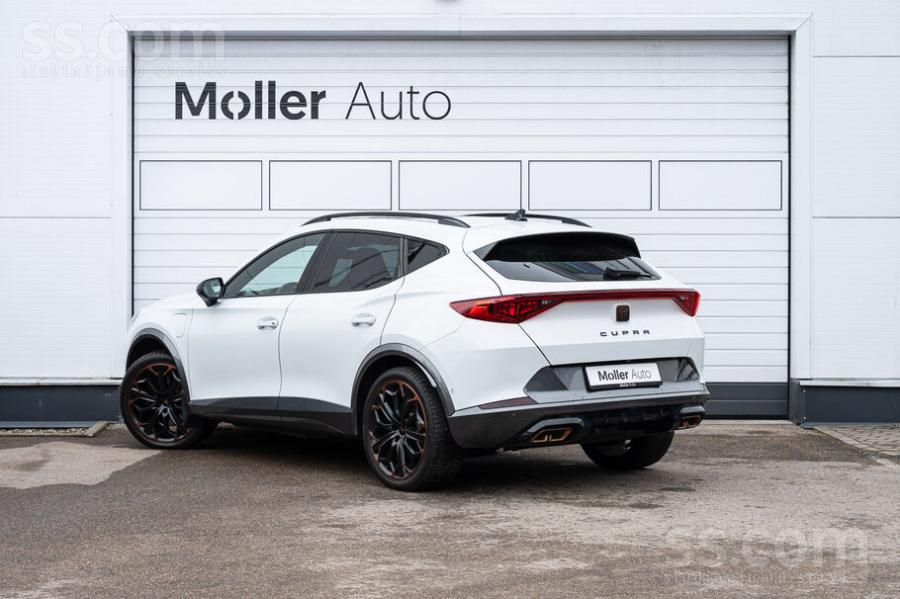 Balts Cupra Formentor 2023 Rīga, ar dzinēja tilpumu 1.40 L un nobraukumu 57 tūkst. km par 29900 €, foto 4 vietnē AUTOMOTO.COM.LV